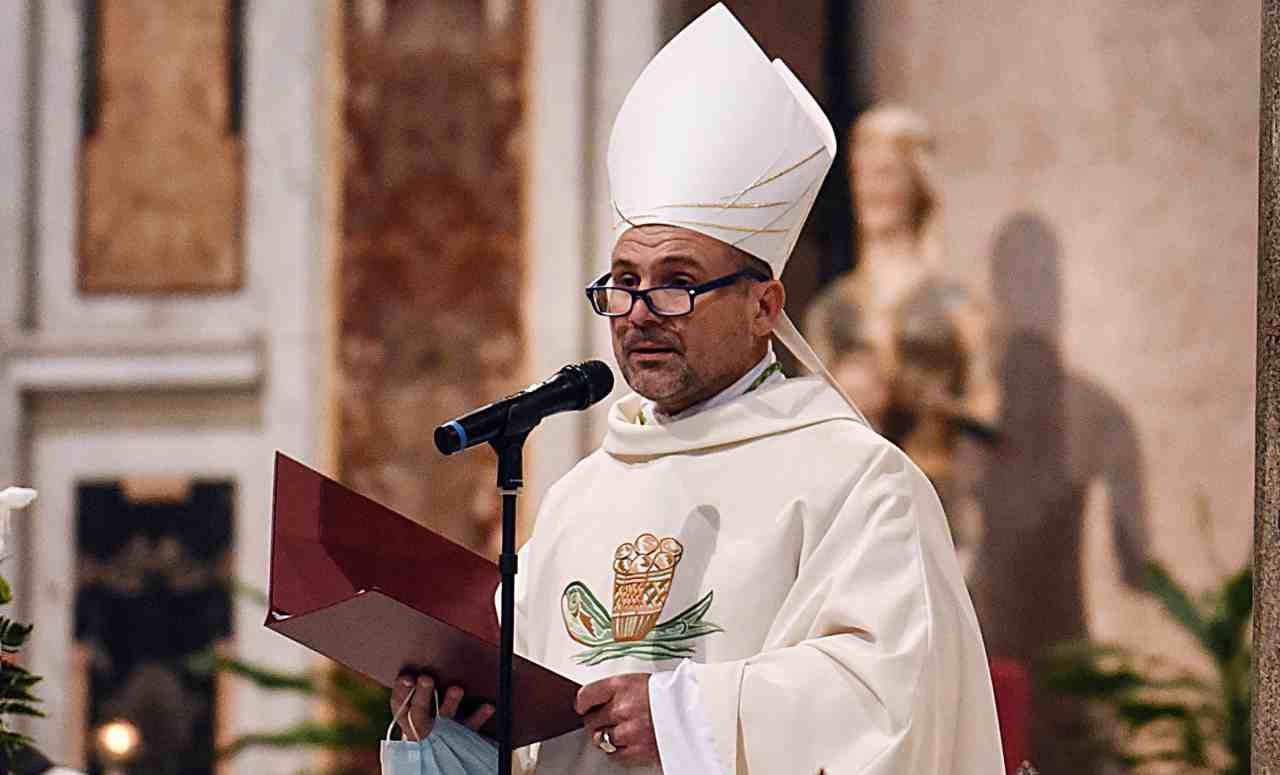 Ingresso di S.E. Mons. Benoni Ambarus nell'Arcidiocesi di Matera-Irsina ...